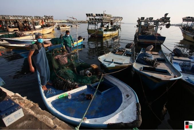 PHOTOS: Gaza Fishermen Back to the Sea - Palestine Chronicle