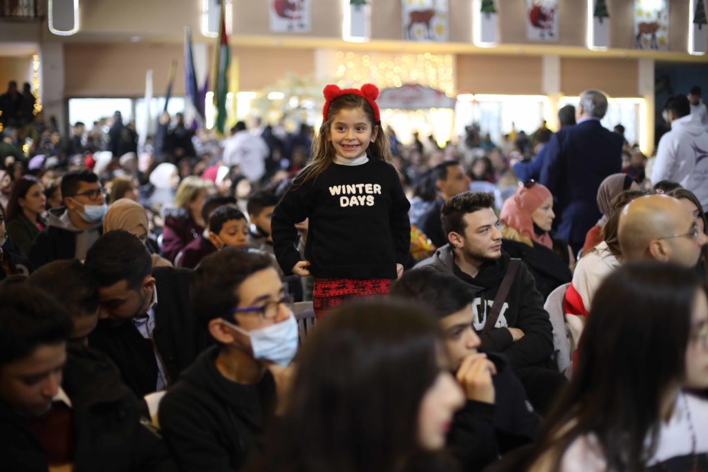 Palestinian Christians in Gaza Launch Holiday Celebrations, Light ...