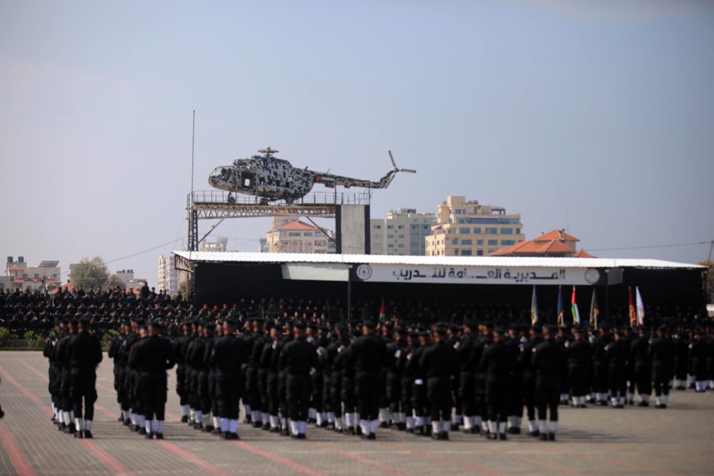 In Photos: Gaza Celebrates Police Graduates, the ‘People’s Regiment ...