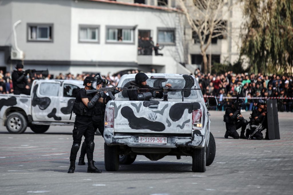 In Photos: Gaza Celebrates Police Graduates, the ‘People’s Regiment ...