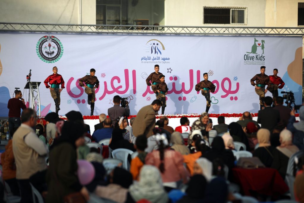 In Photos: Hundreds of Gaza’s Orphans Embraced by their Community ...