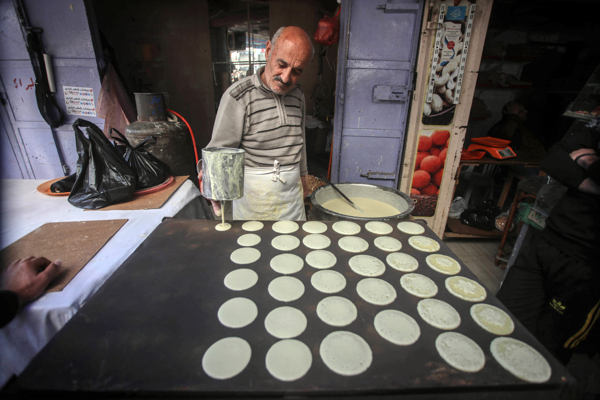 How to Make Qatayef: Recipe and Photos - Palestine Chronicle