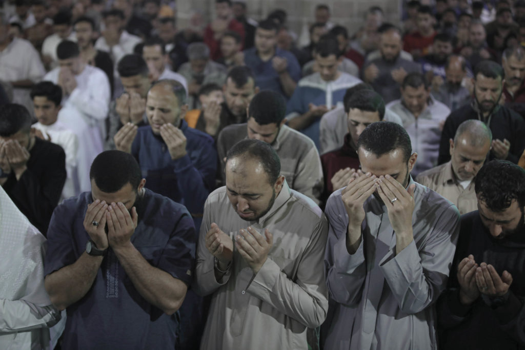 IN PHOTOS: Exclusive Images from Three Great Palestinian Mosques in ...
