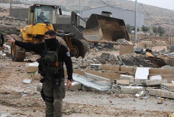 Israeli Forces Demolish Palestinian Car Repair Shop near Hebron ...