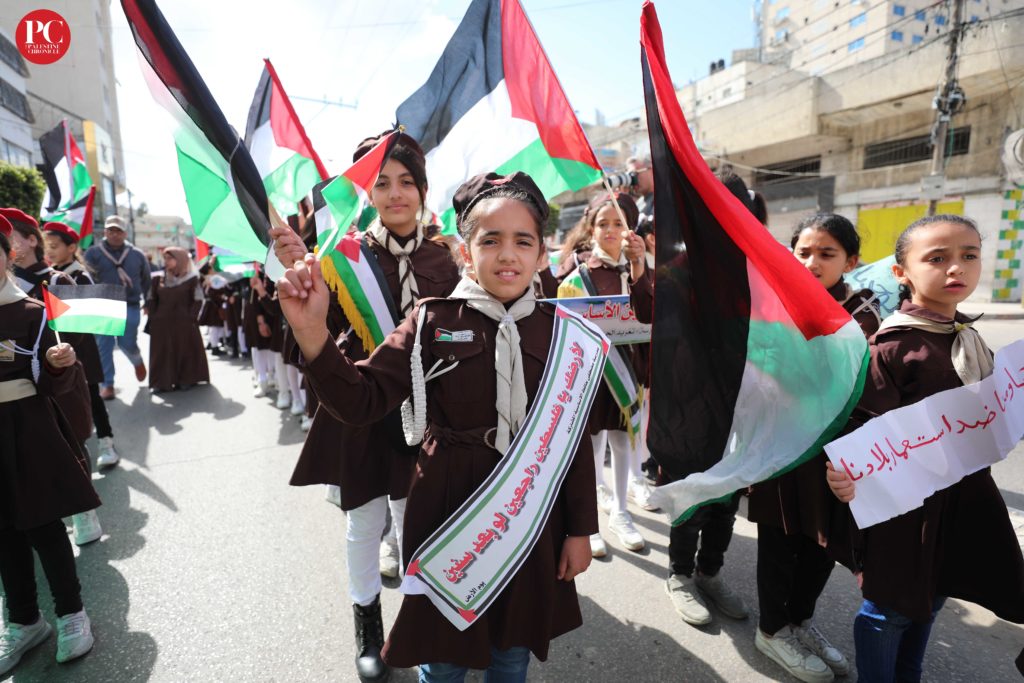 In Photos: Gaza Children Mark Land Day with Marches, Flags and ...