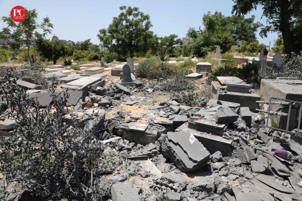 Israel Bombed a Gaza Cemetery: Here is the Devastating Outcome (PHOTOS ...
