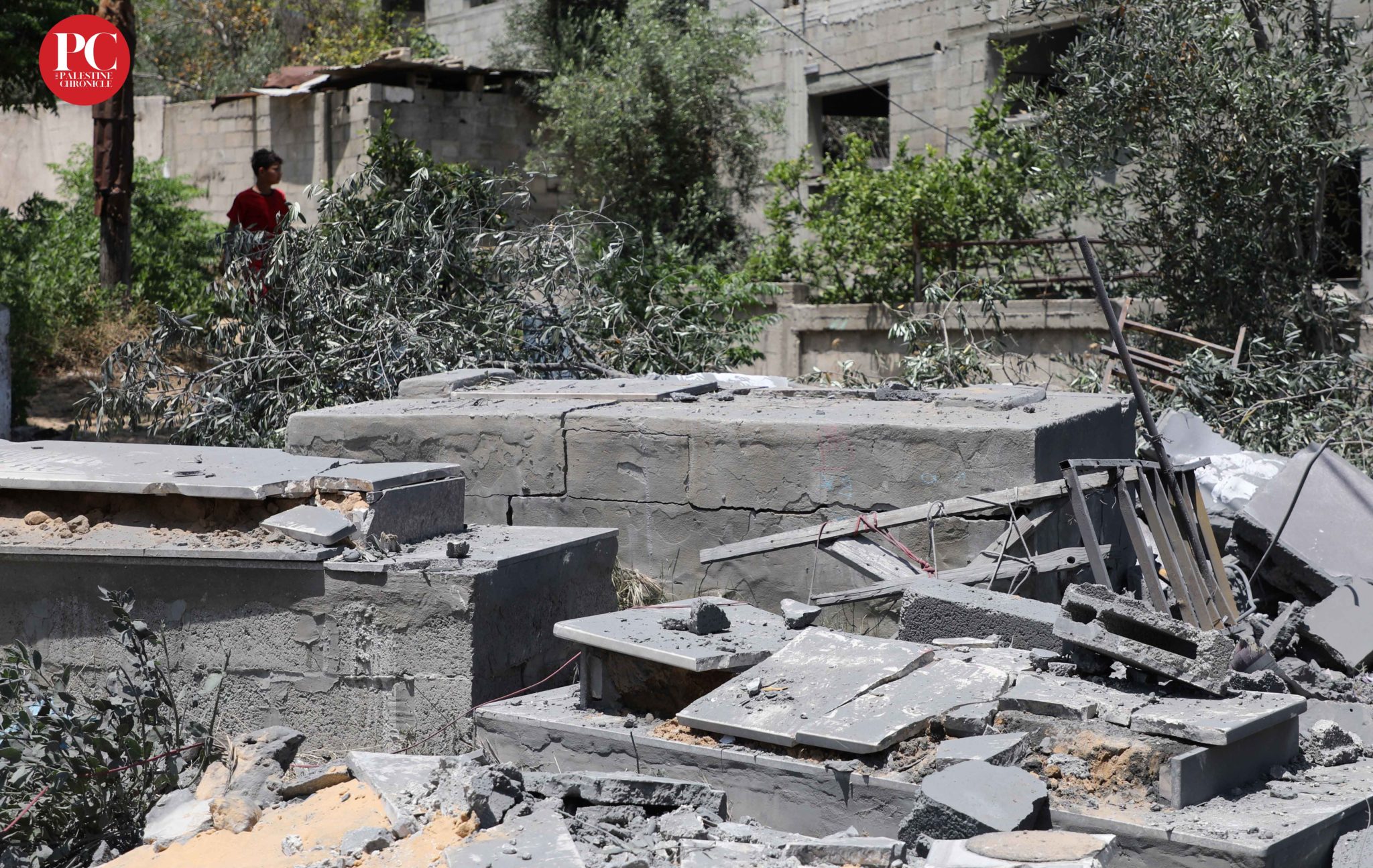 Israel Bombed a Gaza Cemetery: Here is the Devastating Outcome (PHOTOS ...