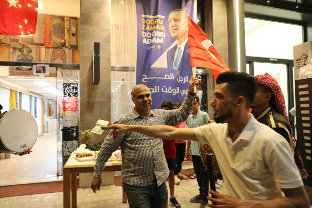 Palestinians in Gaza Celebrate Erdogan’s Victory in Turkish Elections ...