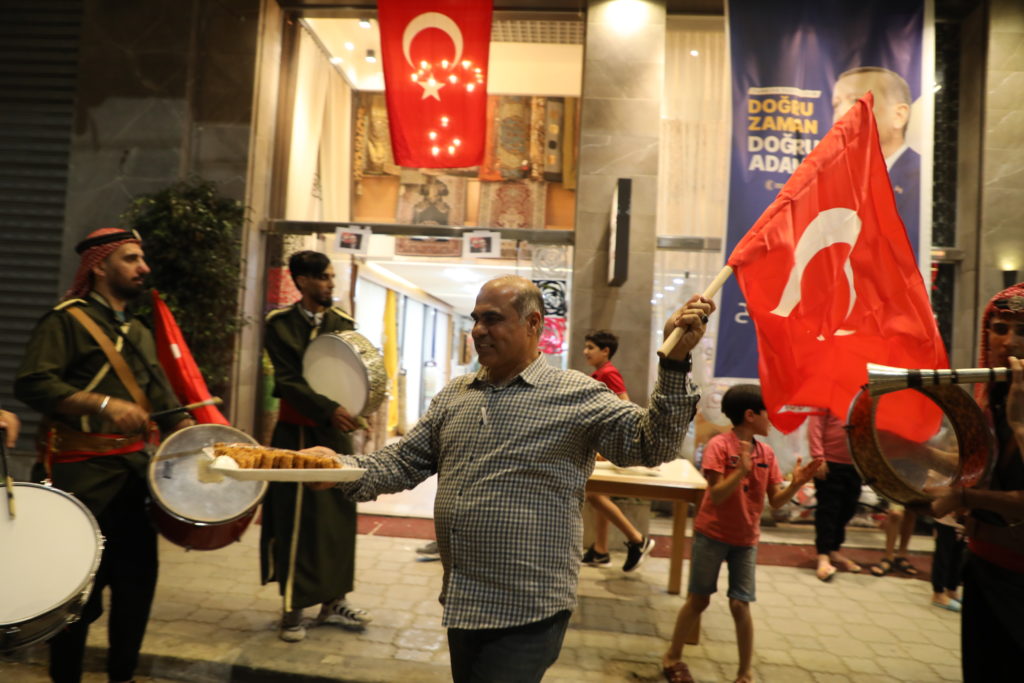 Palestinians in Gaza Celebrate Erdogan’s Victory in Turkish Elections ...