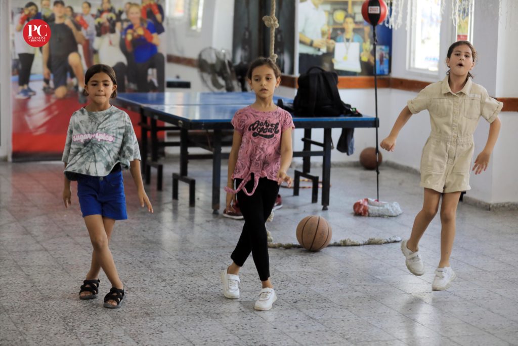 Gaza's Female Fighters Celebrate International Boxing Day - Photo ...