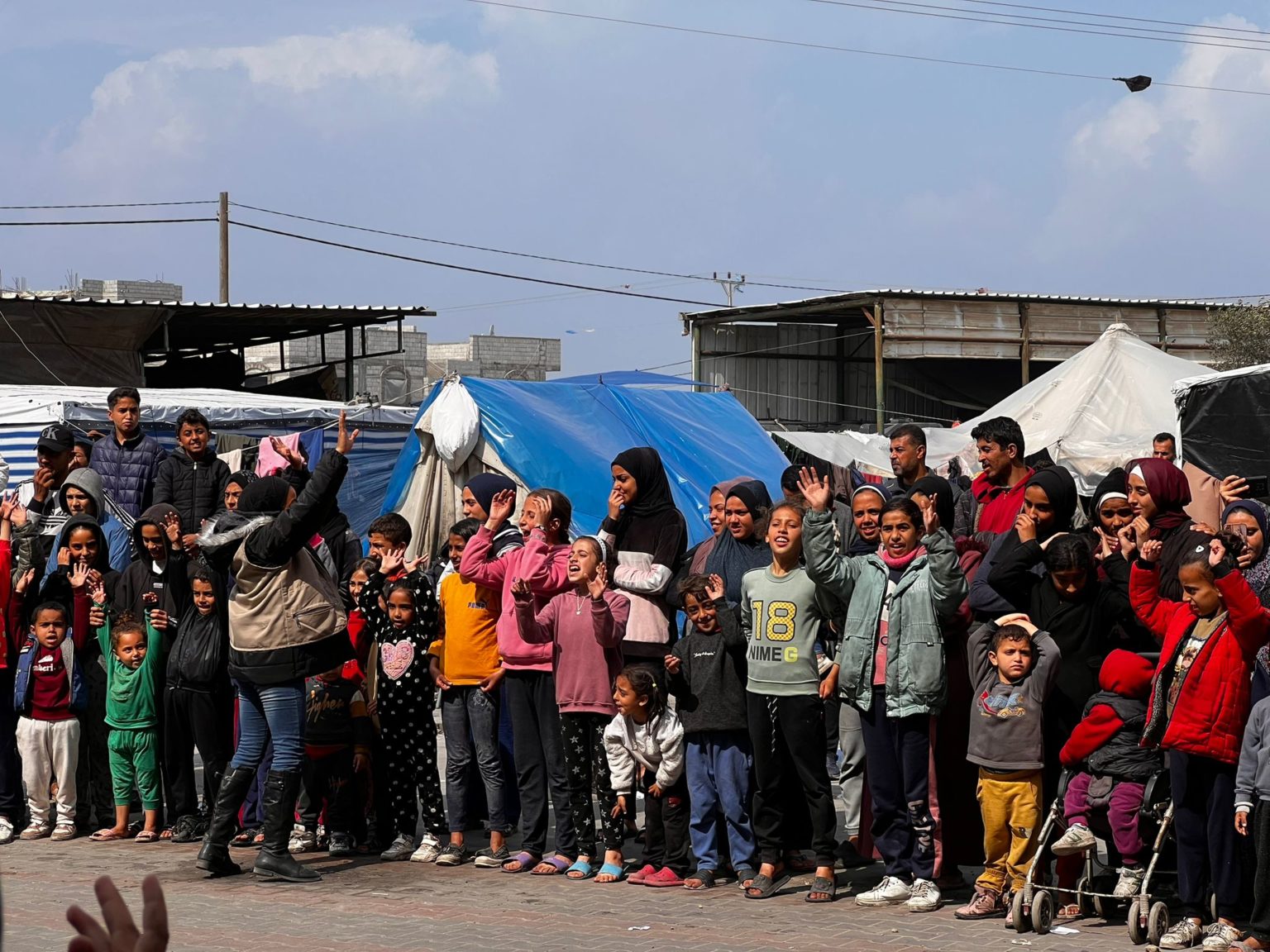 'The Bus of Our Neighborhood' Arrives in Rafah - PHOTOS - Palestine ...
