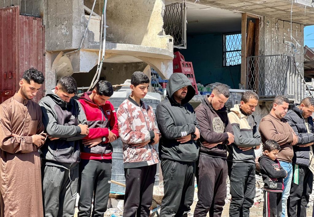 Only a Minaret - Palestinians Pray at Ruins of Destroyed Rafah Mosque ...