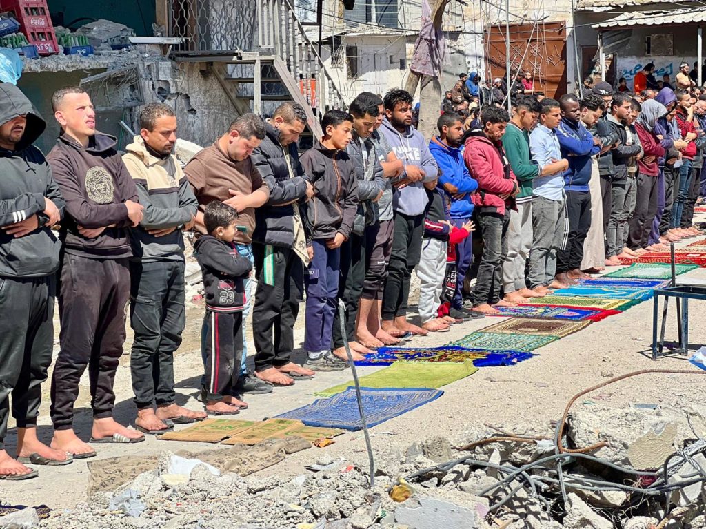 Only a Minaret - Palestinians Pray at Ruins of Destroyed Rafah Mosque ...
