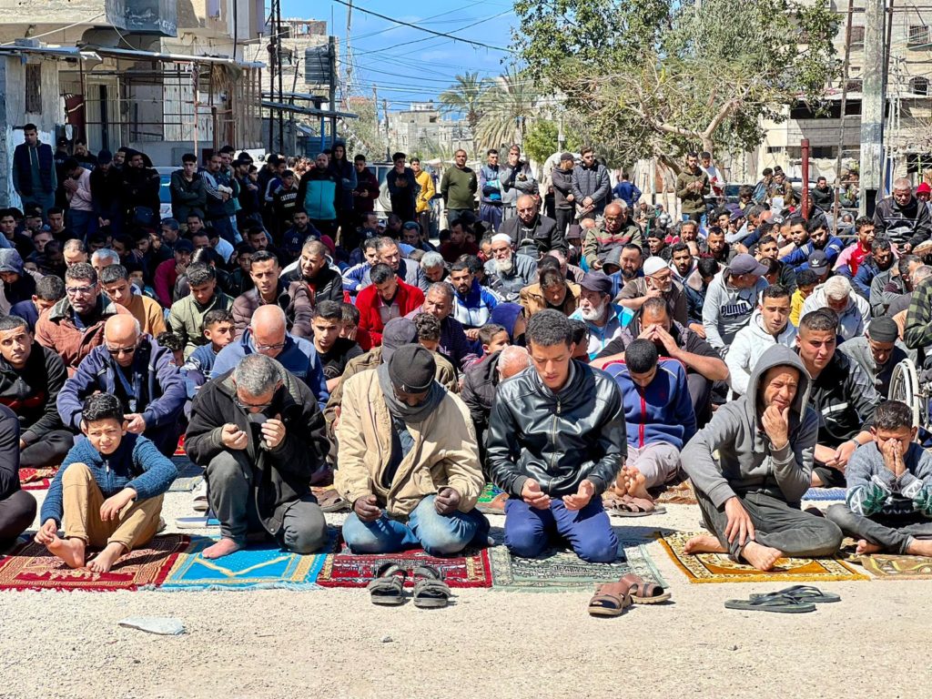 Only a Minaret - Palestinians Pray at Ruins of Destroyed Rafah Mosque ...